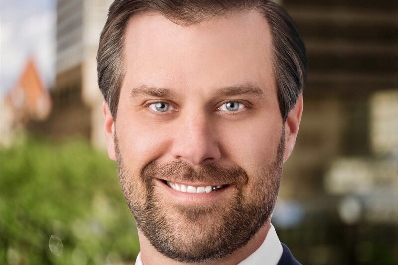 Bryan Hall swaps MFS for Maple Capital Management - The DESK - The ...